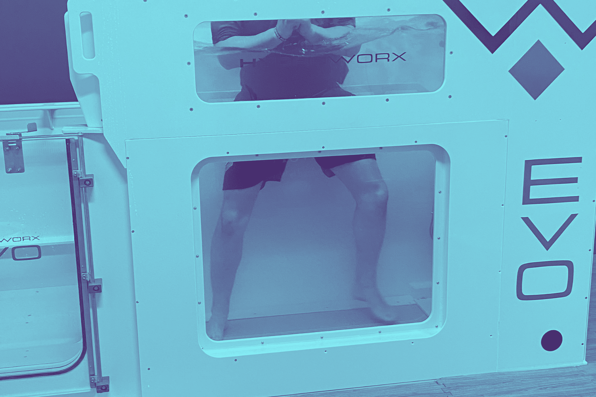 Underwater Treadmill by Hydroworx | Change Sports Physical Therapy ...